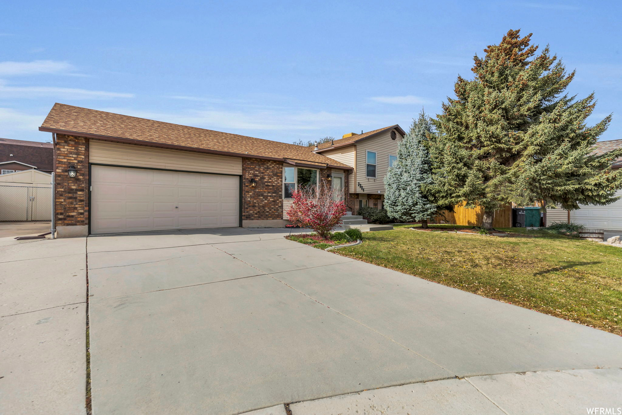 3384 W Surf Ct West Jordan UT 84084 | $499,990 | UtahRealEstate.com