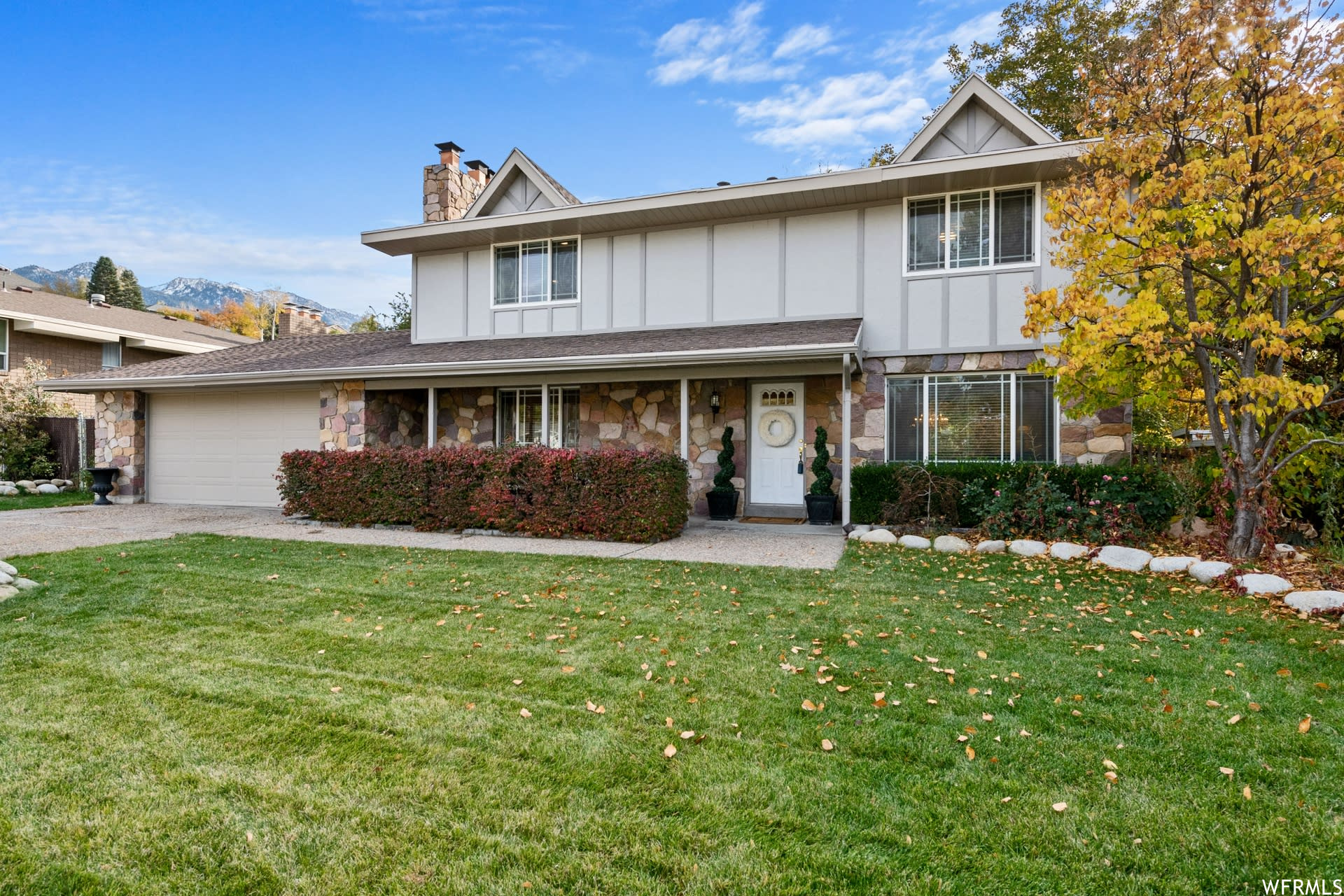 2566 E Snow Mountain Dr Sandy UT 84093 | $799,000 | UtahRealEstate.com
