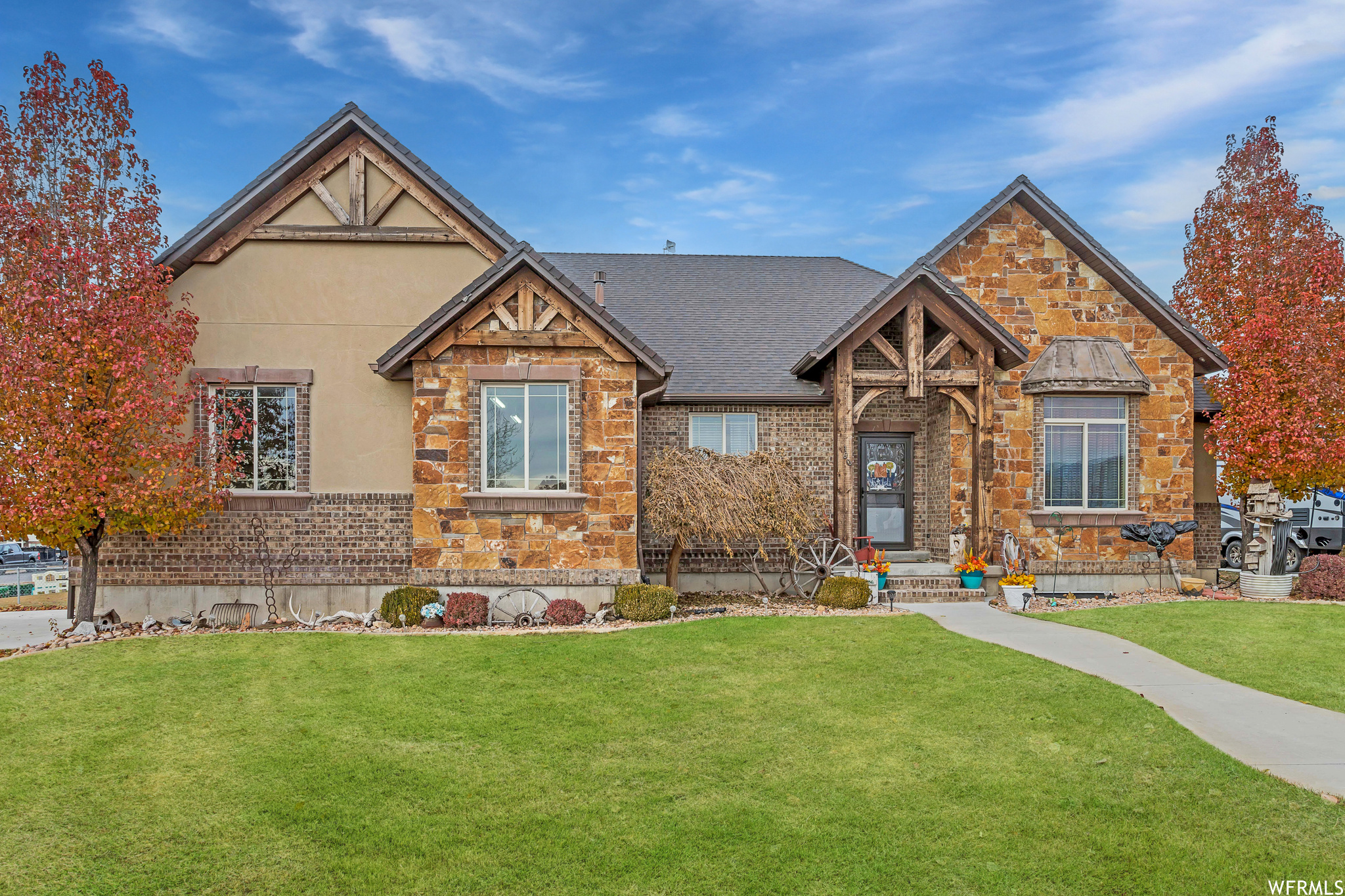 180 W 400 S Mona UT 84645 | $750,000 | UtahRealEstate.com