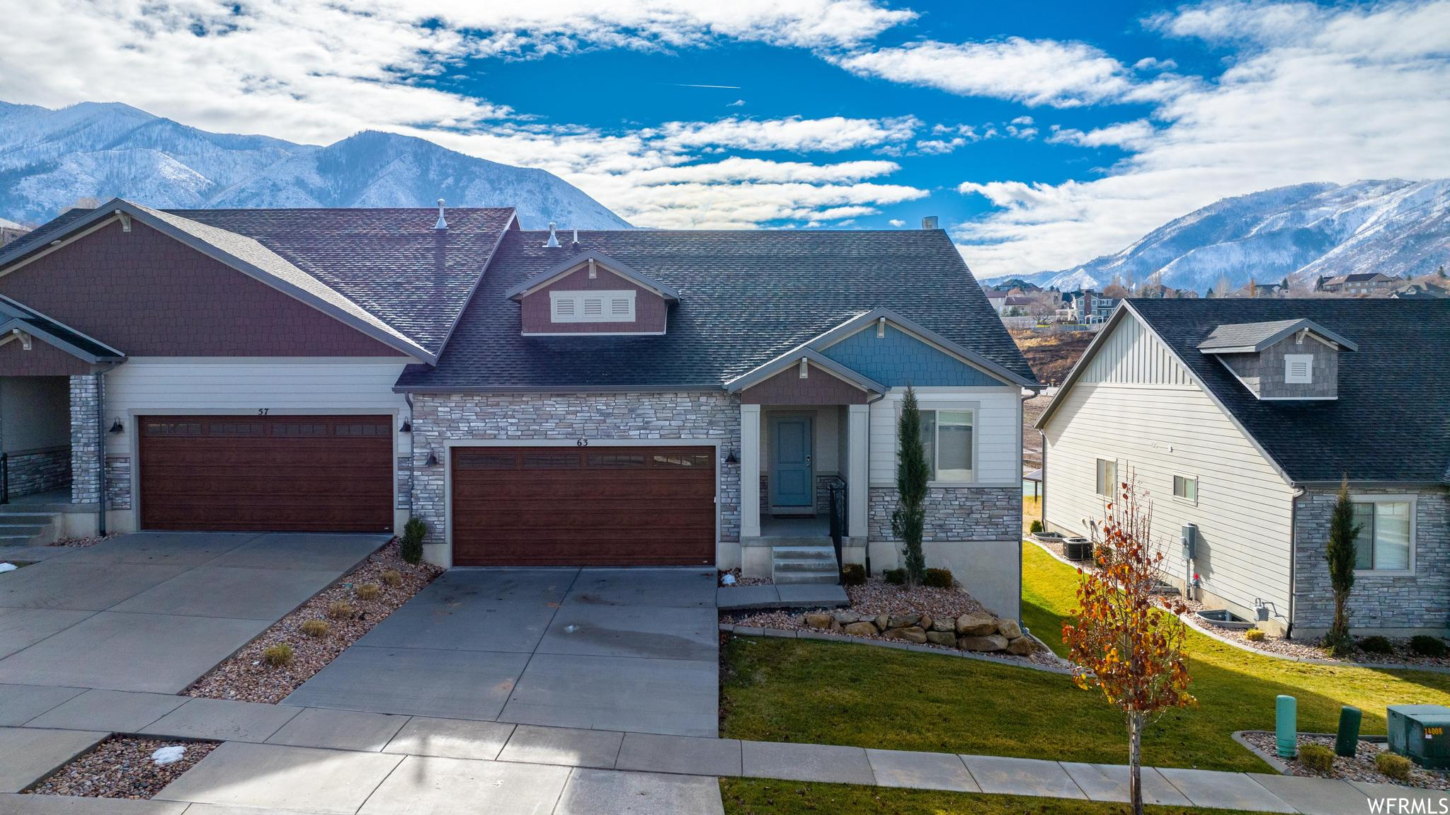 63 W Hillside Dr Elk Ridge UT 84651 | $569,900 | UtahRealEstate.com