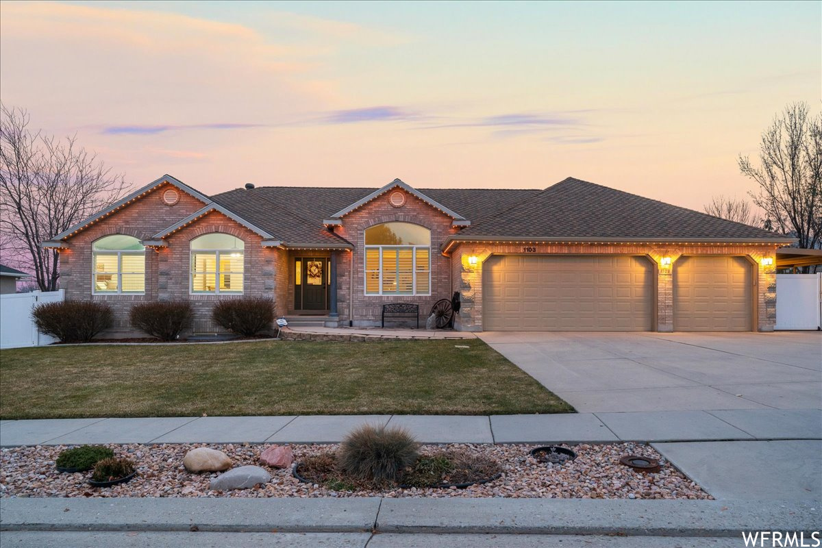 1103 W Trimble Creek Dr. West Jordan UT 84088 | $1,020,000 ...