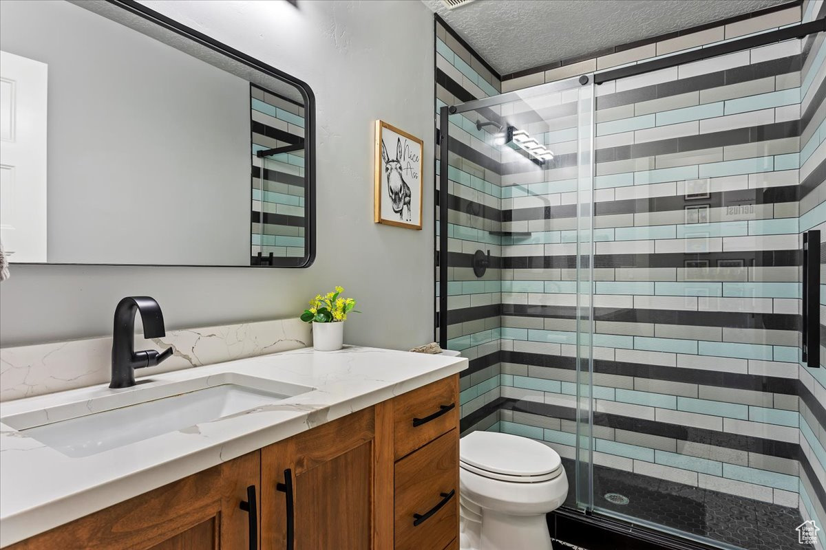 5436 S 4950 W Hooper UT 84315 | $759,900 | UtahRealEstate.com