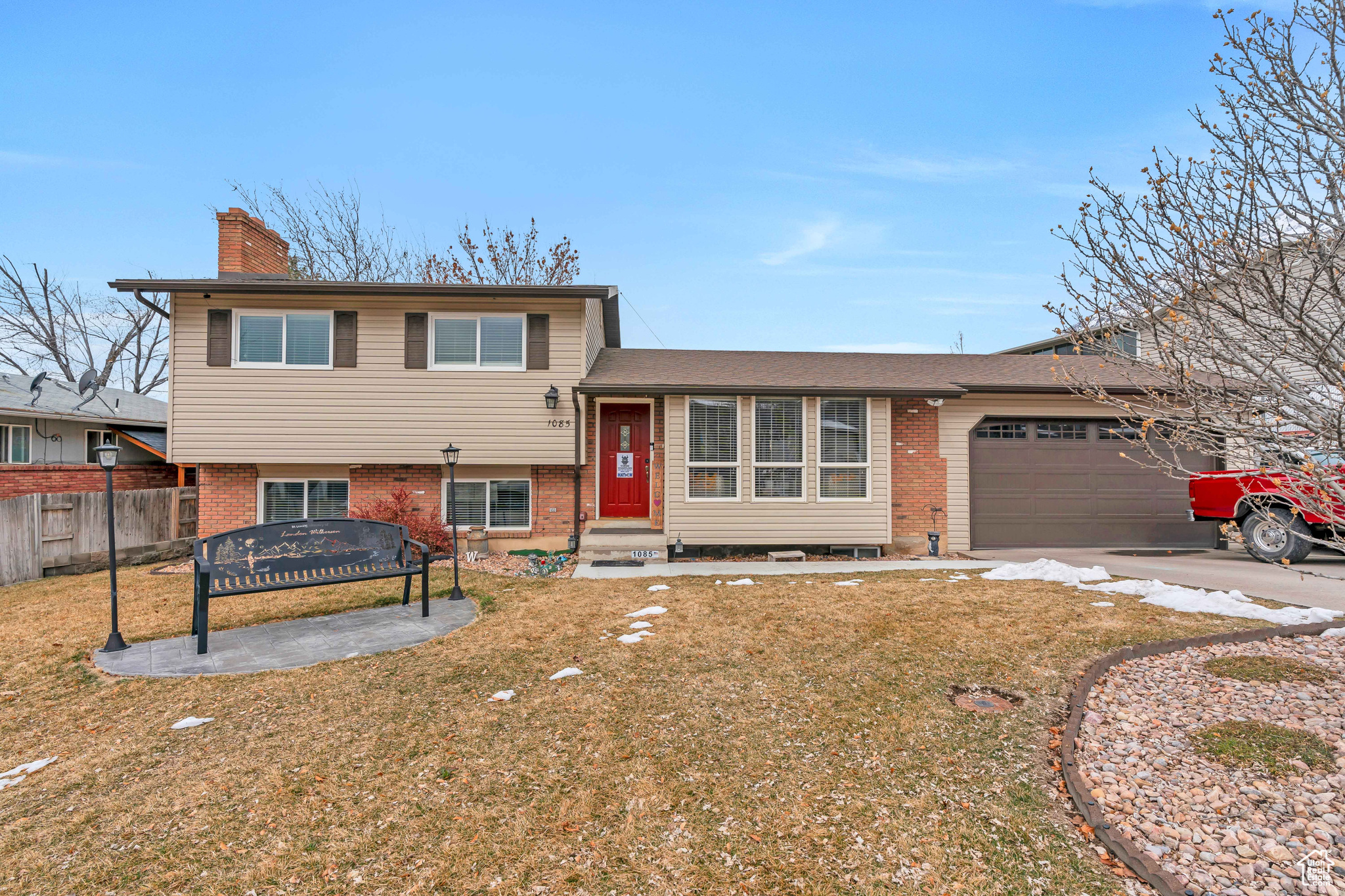 1085 E Grove Creek Dr Pleasant Grove UT 84062 | $549,900 ...