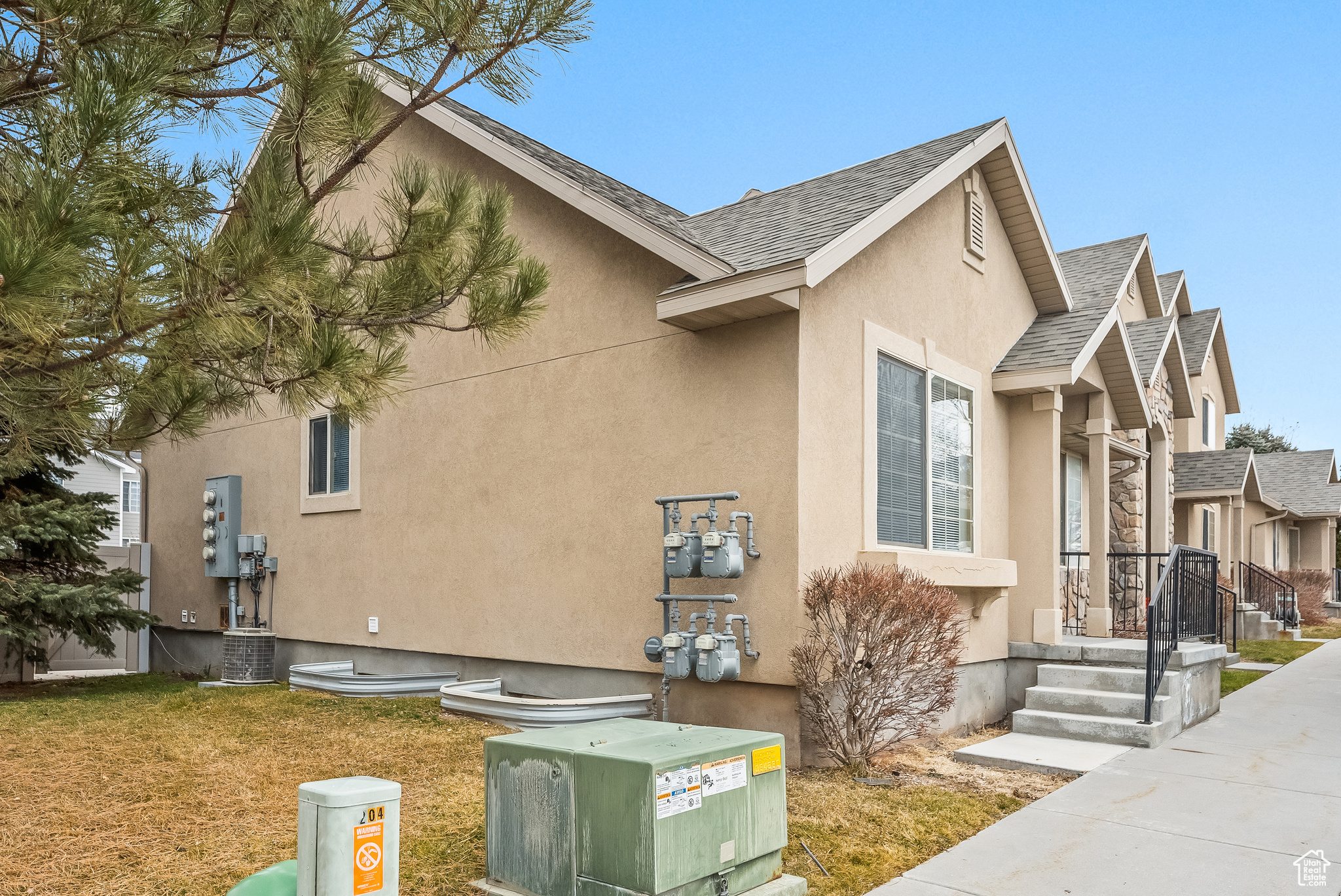 204 W Crescent View Ln #110 Tooele UT 84074 | $307,900 | UtahRealEstate.com