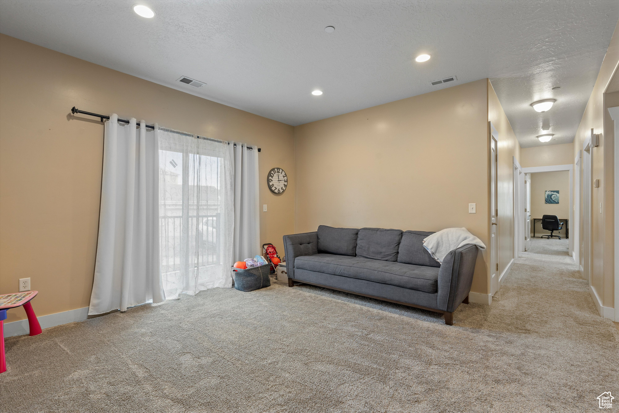 121 W Springview Dr Saratoga Springs UT 84045 | $325,000 ...