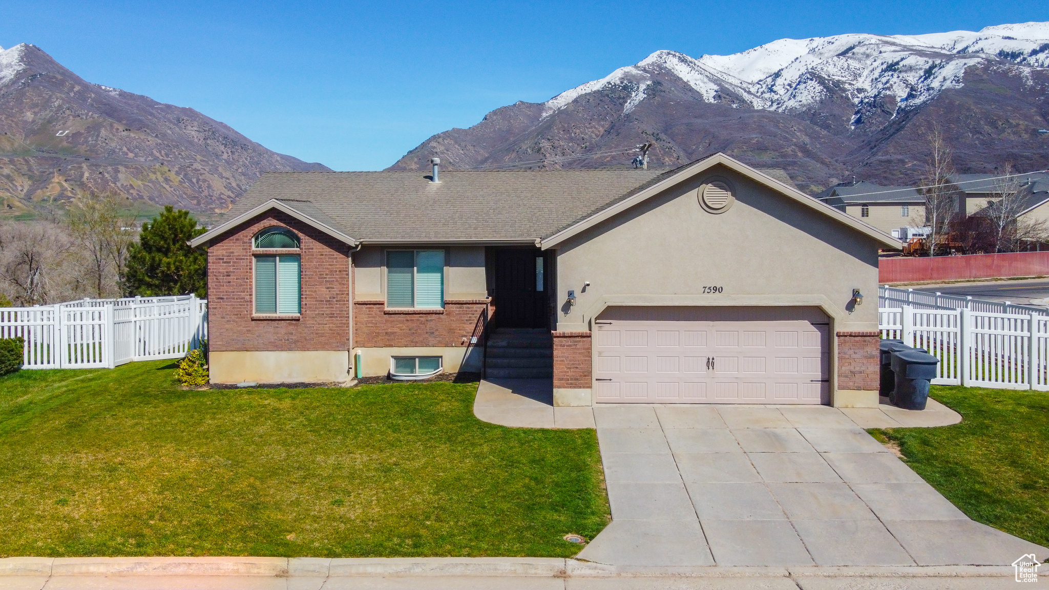 7590 S Erica Way South Weber UT 84405 | $565,000 | UtahRealEstate.com