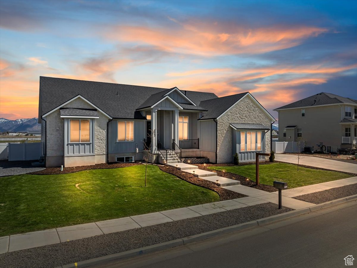2062 S 4300 W Taylor UT 84401 | $1,050,000 | UtahRealEstate.com