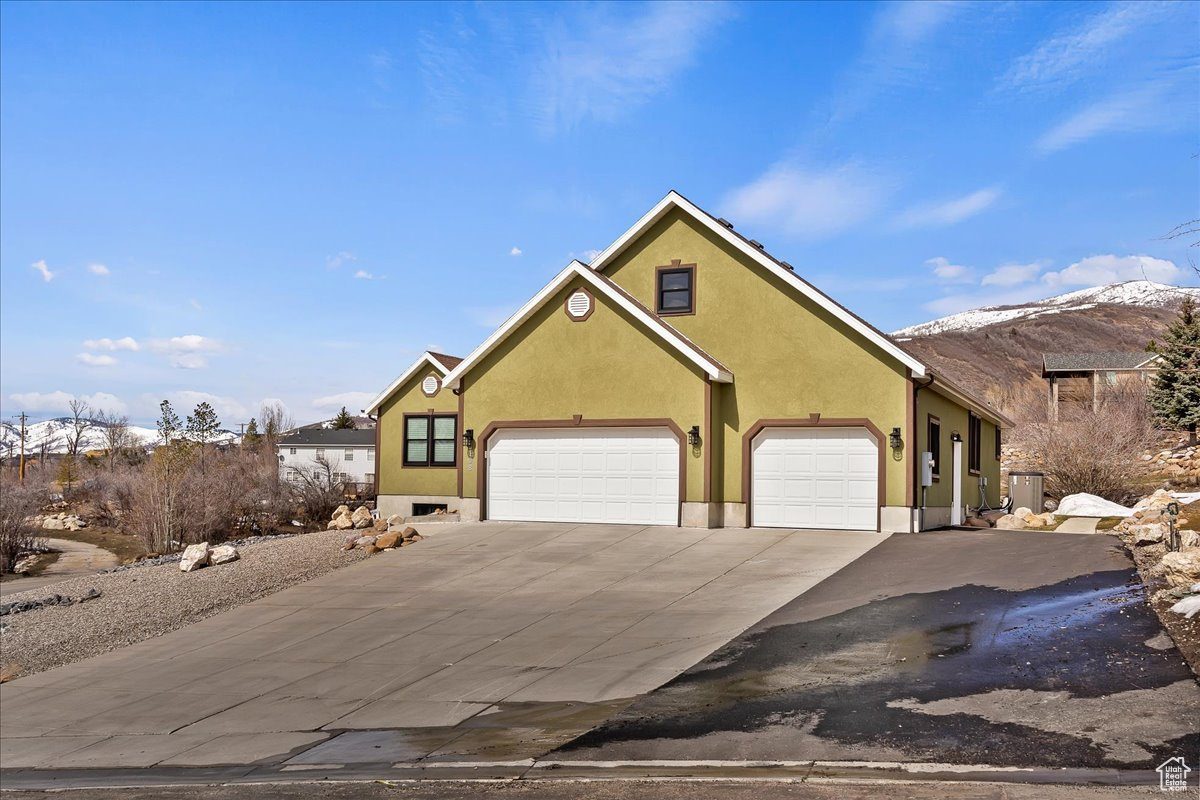 5108 N Wolf Ridge Cir Eden UT 84310 | $794,000 | UtahRealEstate.com