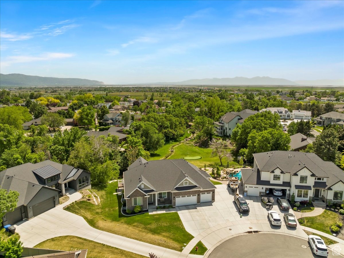 1504 N Silver Hollow Dr Farmington UT 84025 | $1,275,000 ...