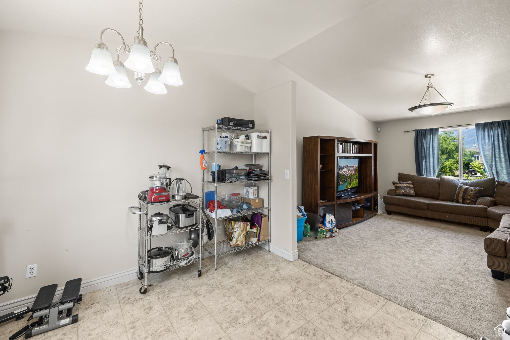 527 E Canyon View Dr Ogden UT 84404 | $389,000 | UtahRealEstate.com