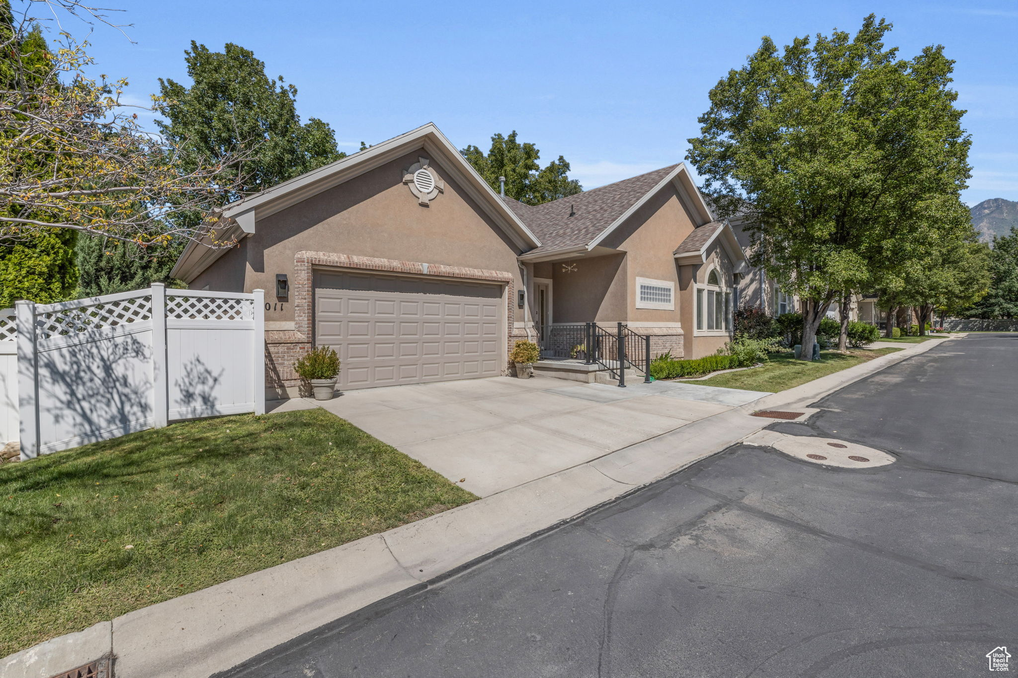 2011 E Diamond Hills Ln Holladay UT 84121 | $799,000 | UtahRealEstate.com