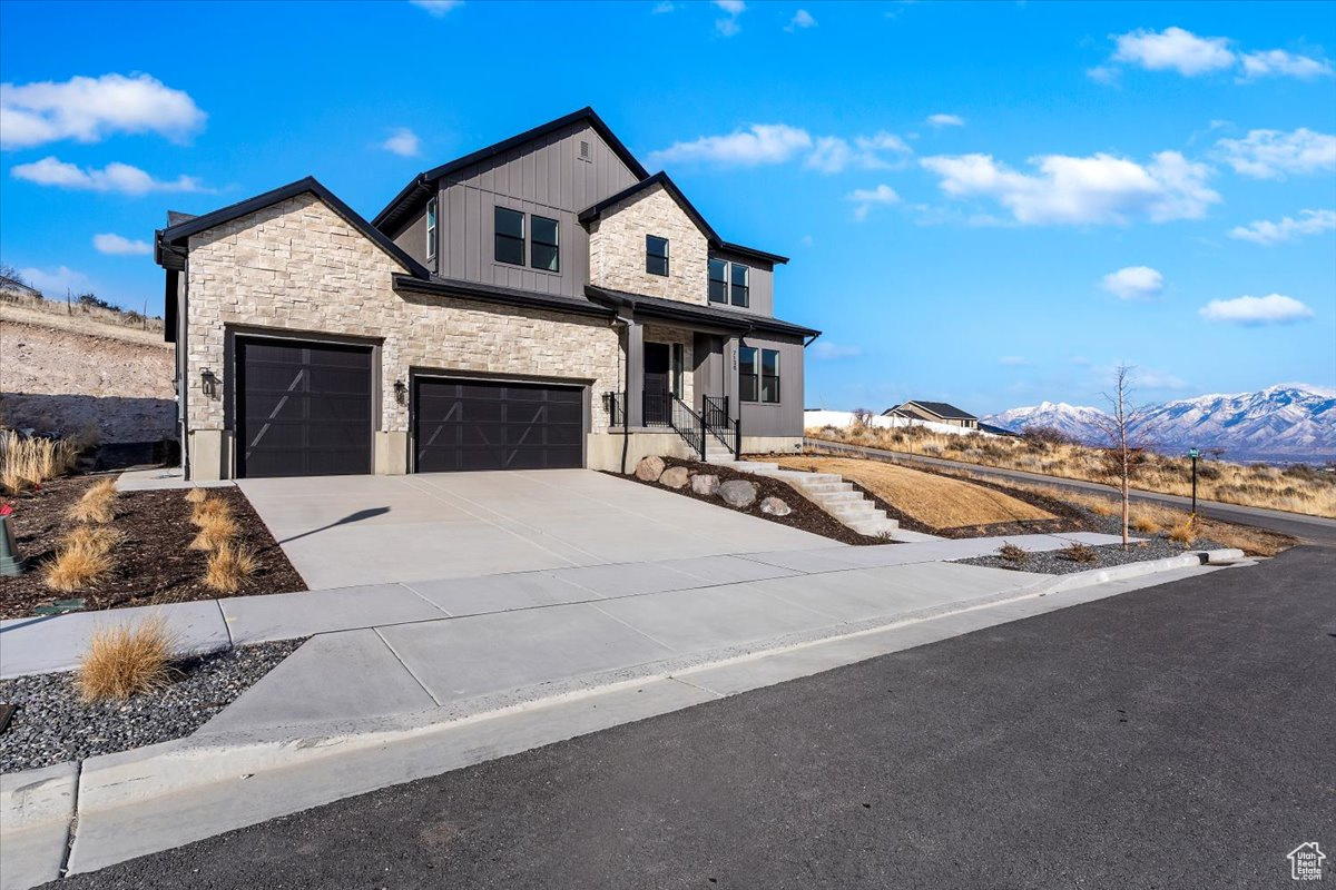 7136 W Blue Bison Ln Herriman UT 84096 | $974,900 | UtahRealEstate.com