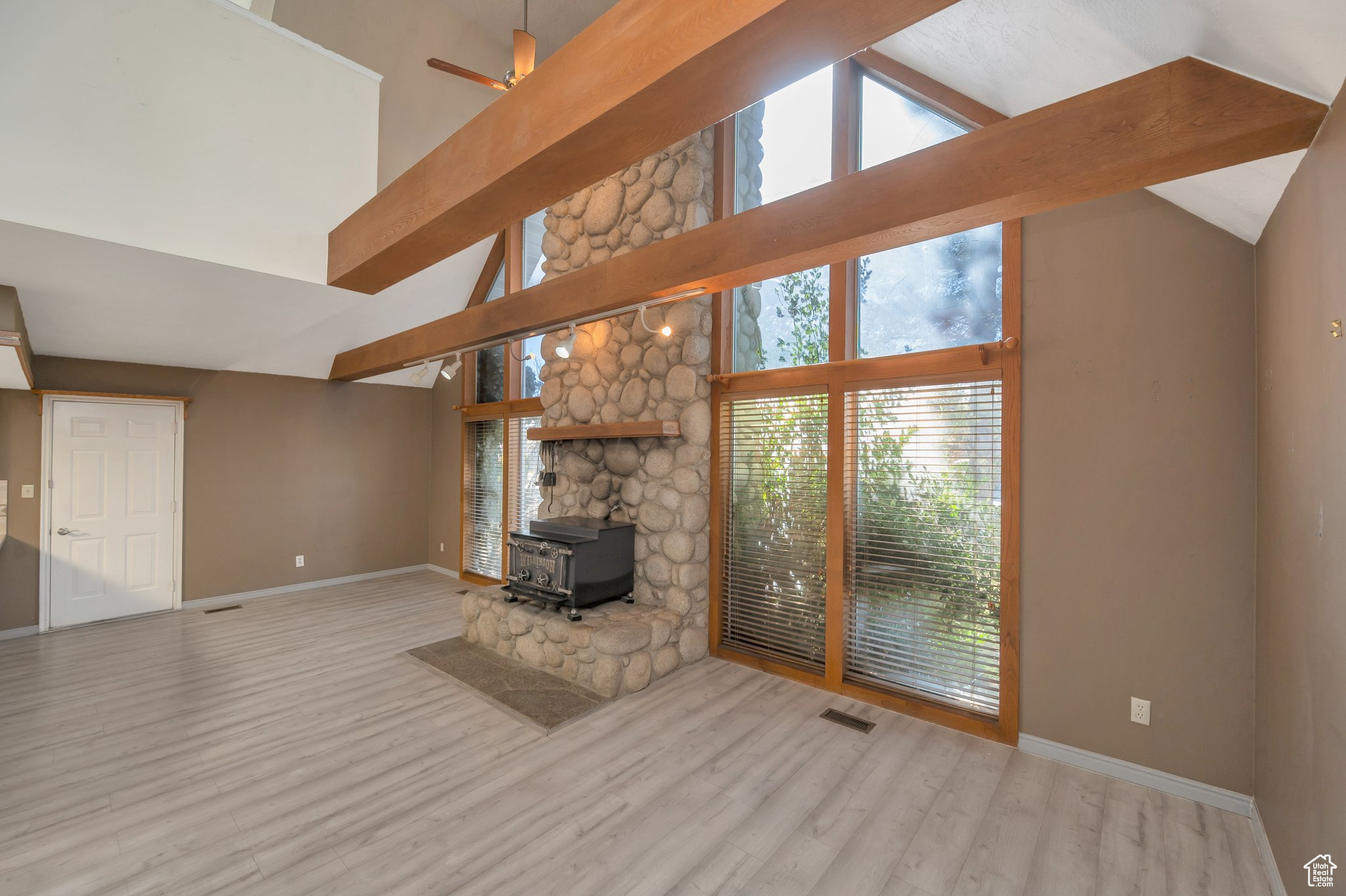1110 W Greasewood Dr Riverton UT 84065 | $649,900 | UtahRealEstate.com