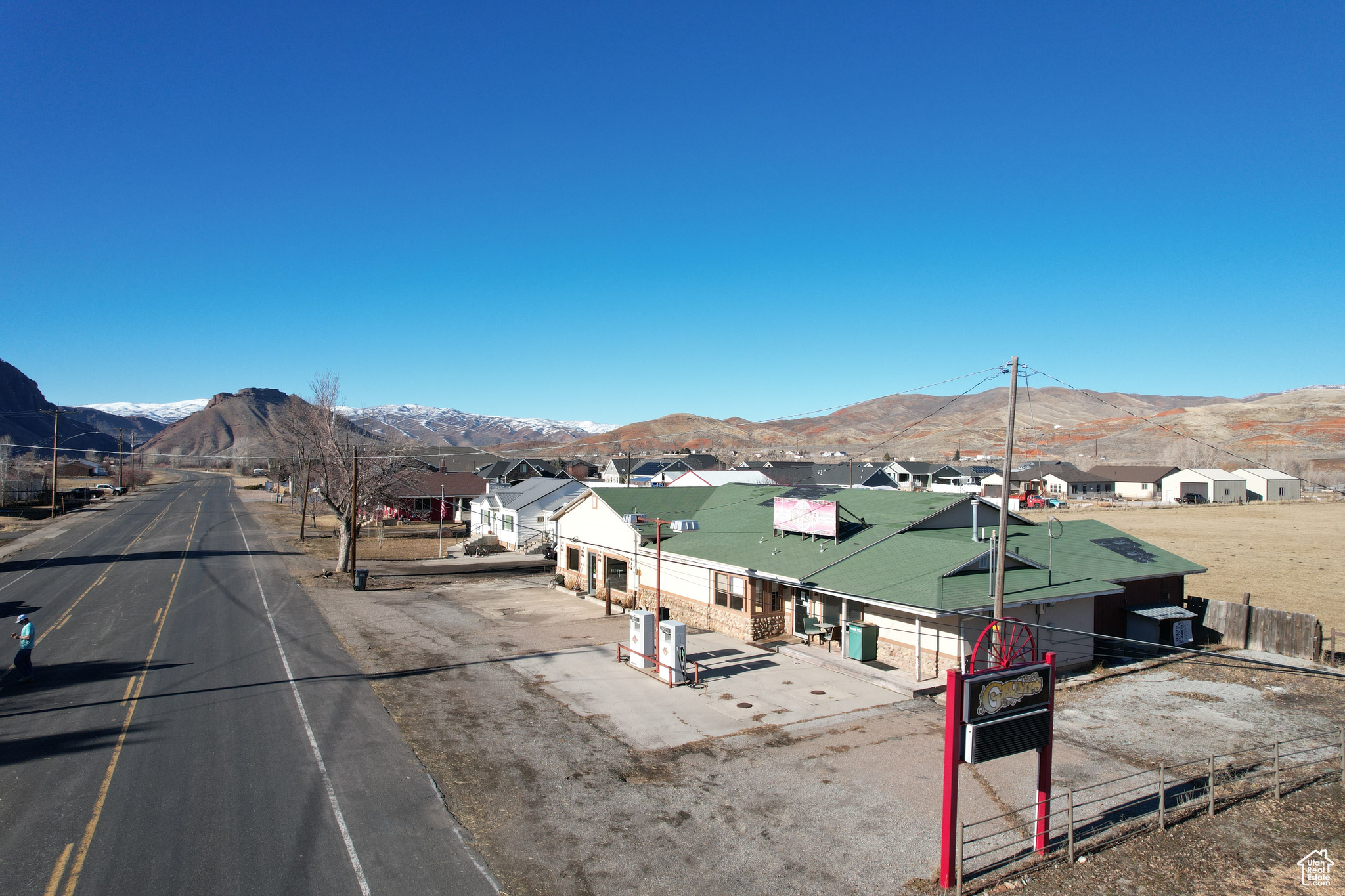 510 N Main St Henefer UT 84033 | $709,000 () | UtahRealEstate.com