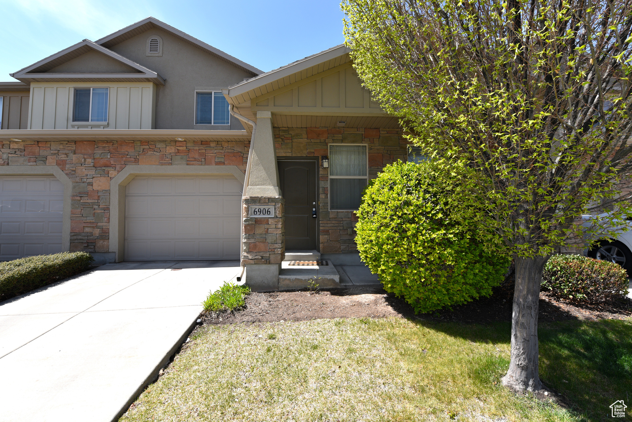 6906 S Village Haven Ln Midvale UT 84047 | $429,900 | UtahRealEstate.com