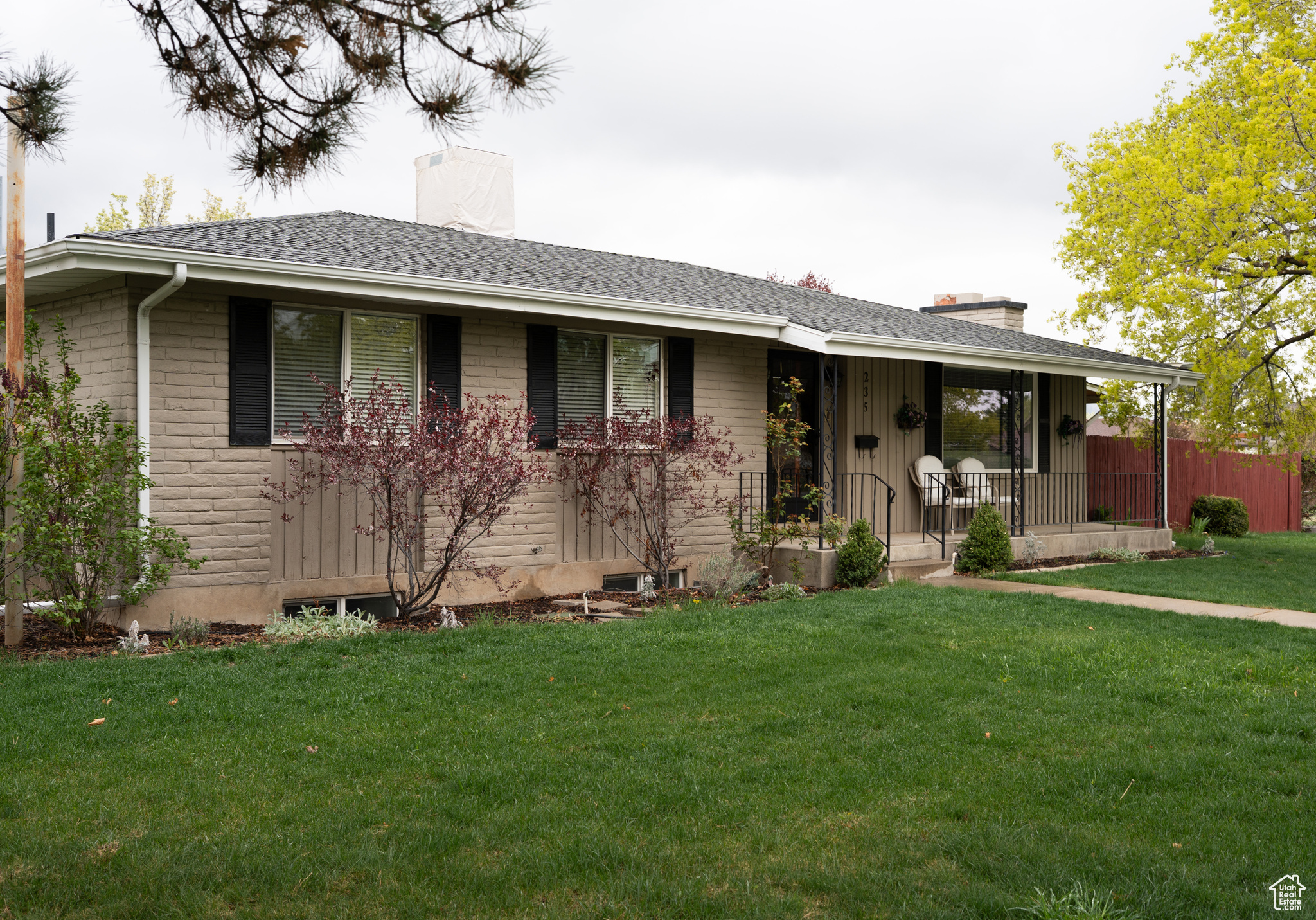 235 S Palisade Dr Orem UT 84097 | $649,500 | UtahRealEstate.com