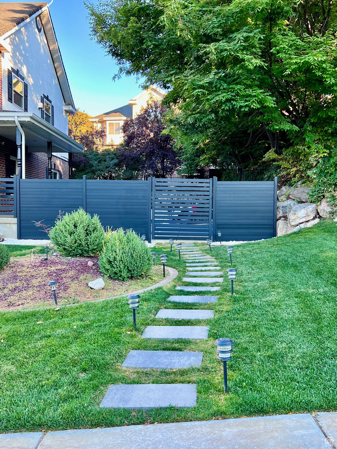 4433 Devonshire Dr Bountiful UT 84010 | $1,199,000 | UtahRealEstate.com