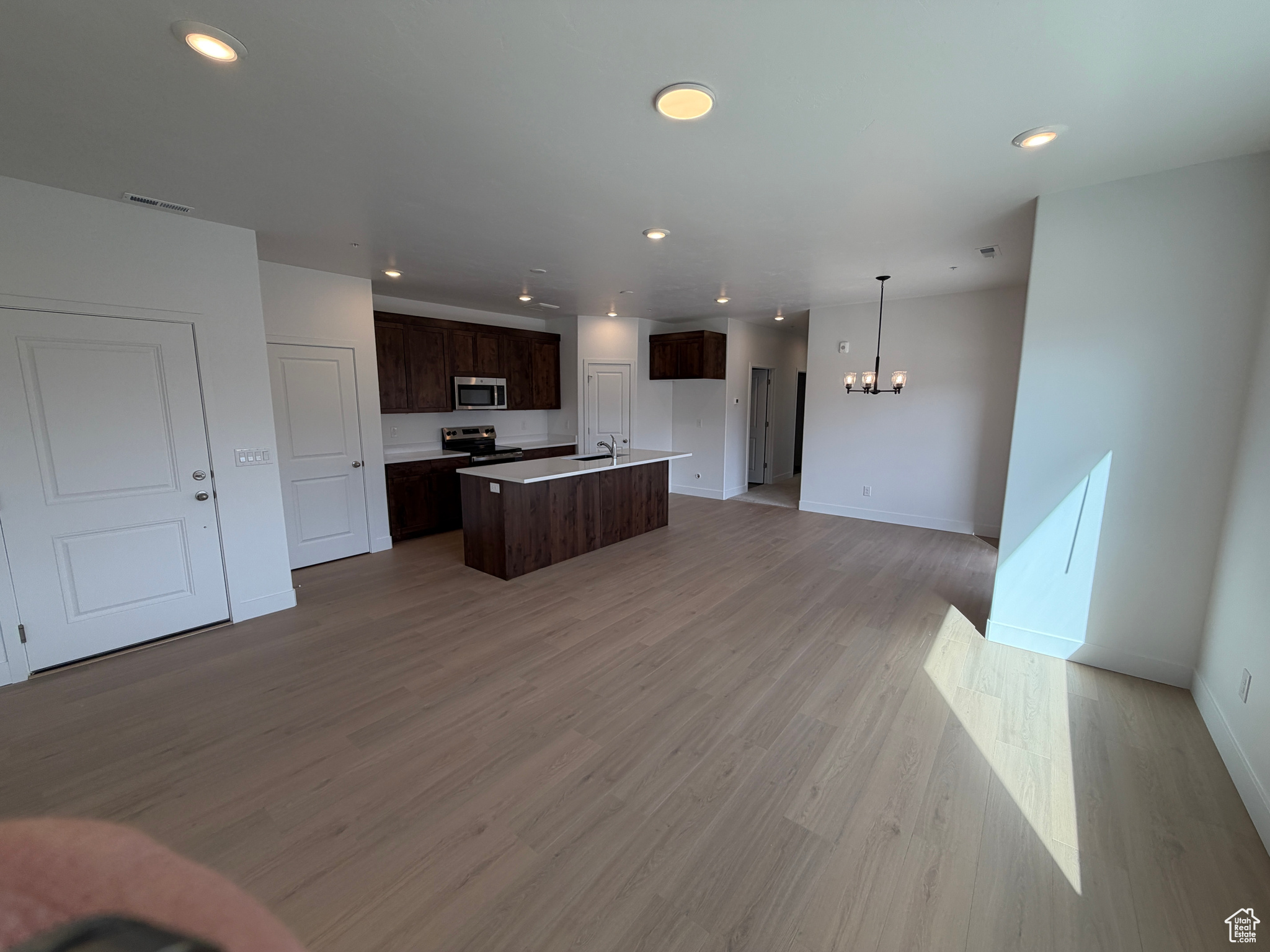 844 S 200 E #4-201 Spanish Fork UT 84660 | $325,010 | UtahRealEstate.com