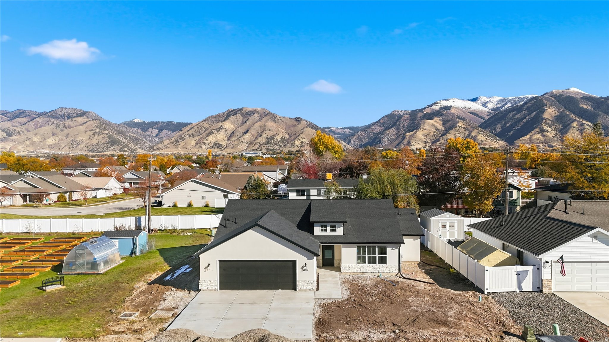 894 N 400 W Logan, UT 84321 - MLS 2121127