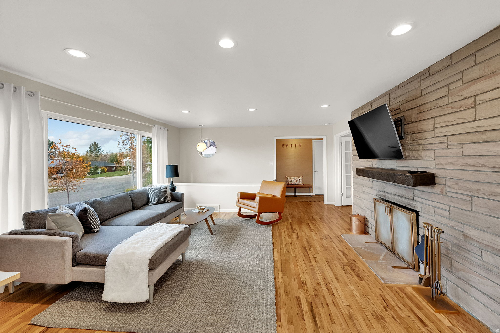 2402 E Beacon Dr Salt Lake City UT 84108 | $1,075,000 | UtahRealEstate.com