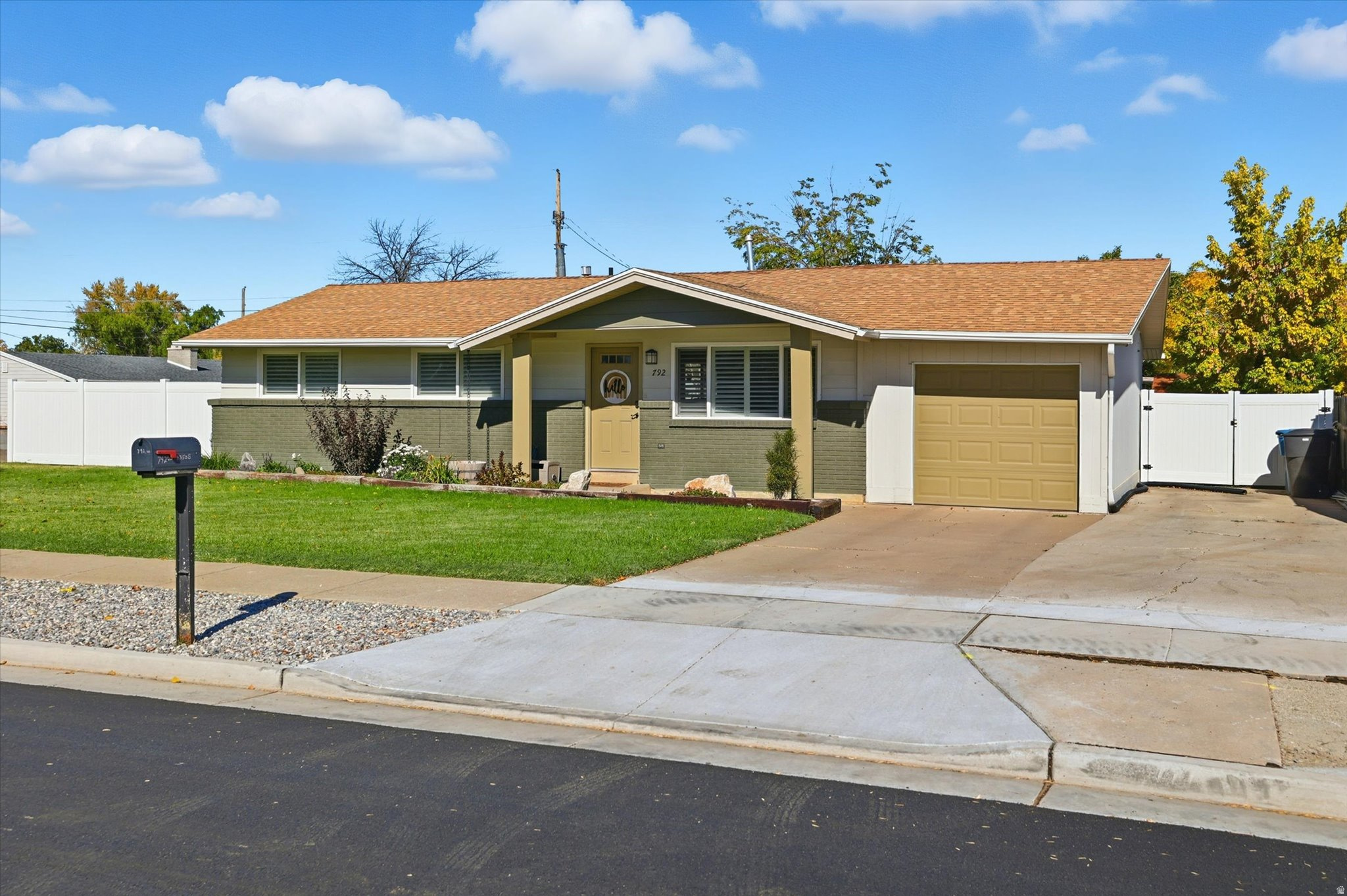 792 W 4350 S Riverdale, UT 84405 - MLS 2123161