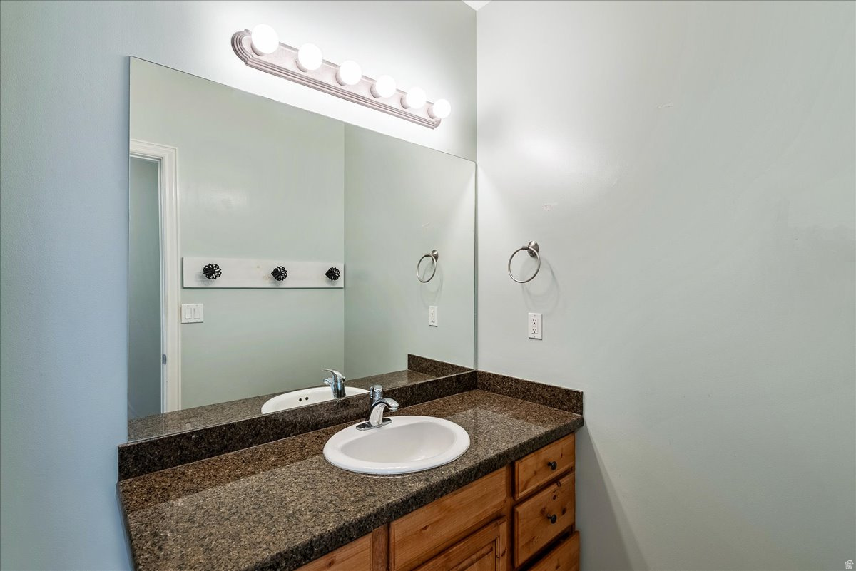 842 E 2150 S Bountiful, UT 84010 - MLS 2129724