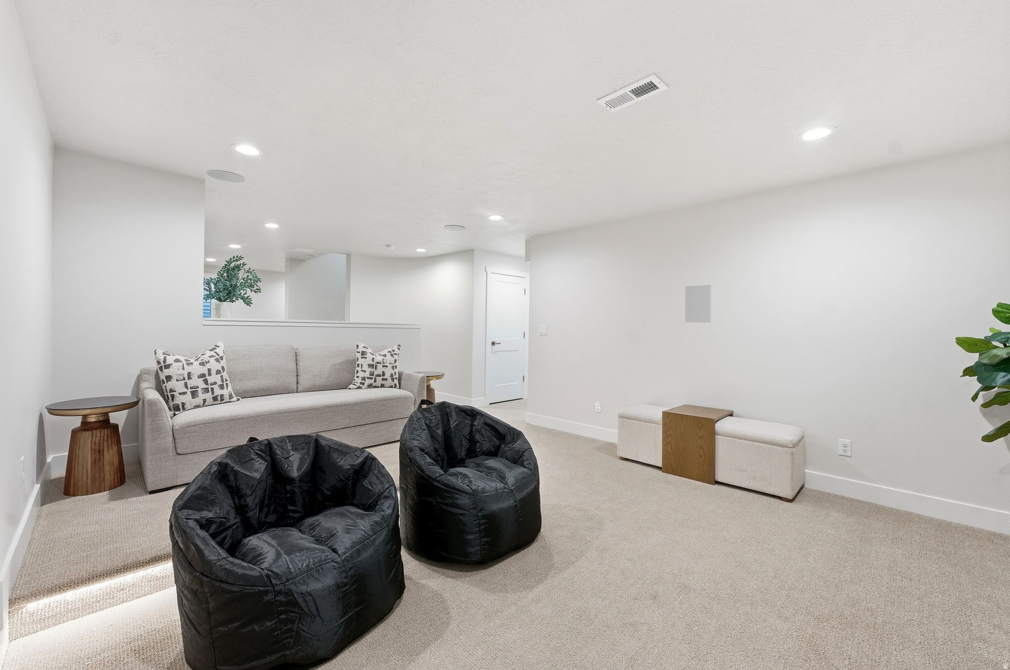 16 GATEHOUSE LN Sandy, UT 84092 - MLS 2130811