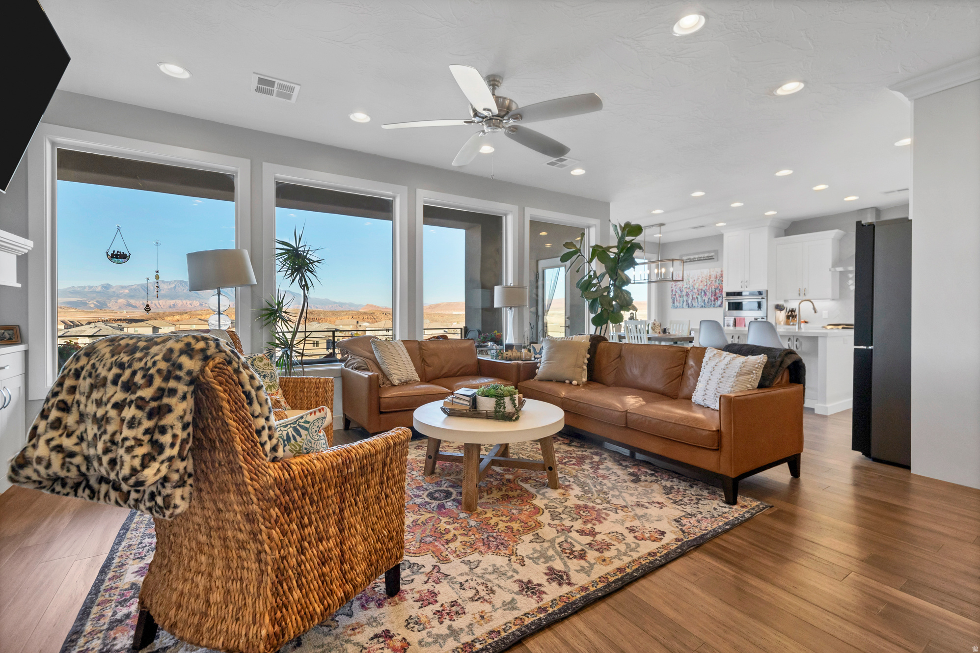3461 E Barrel Roll Dr St. George UT 84790 | $985,000 | UtahRealEstate.com