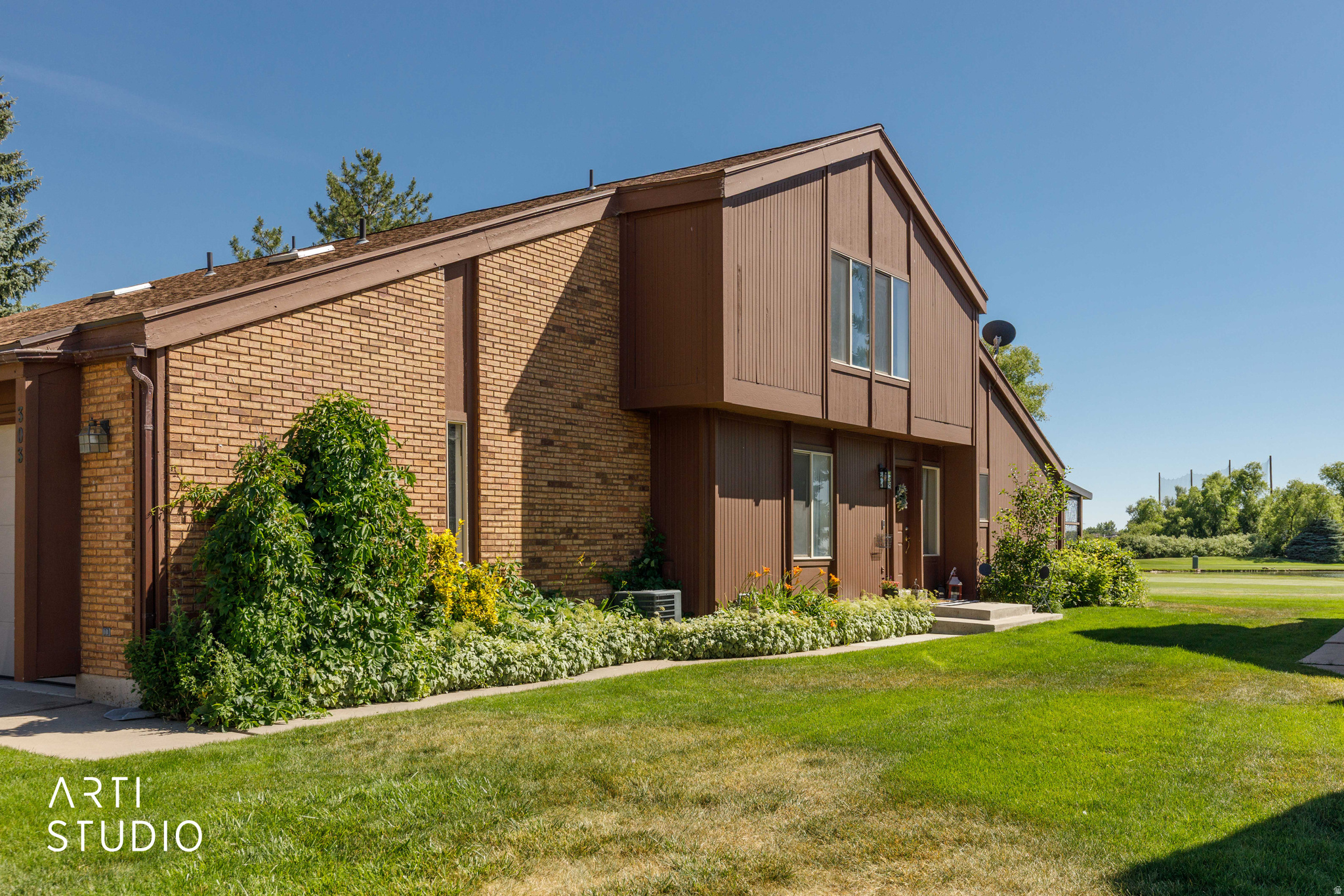 303 Willow Way Pleasant View UT 84414 | $425,000 | UtahRealEstate.com