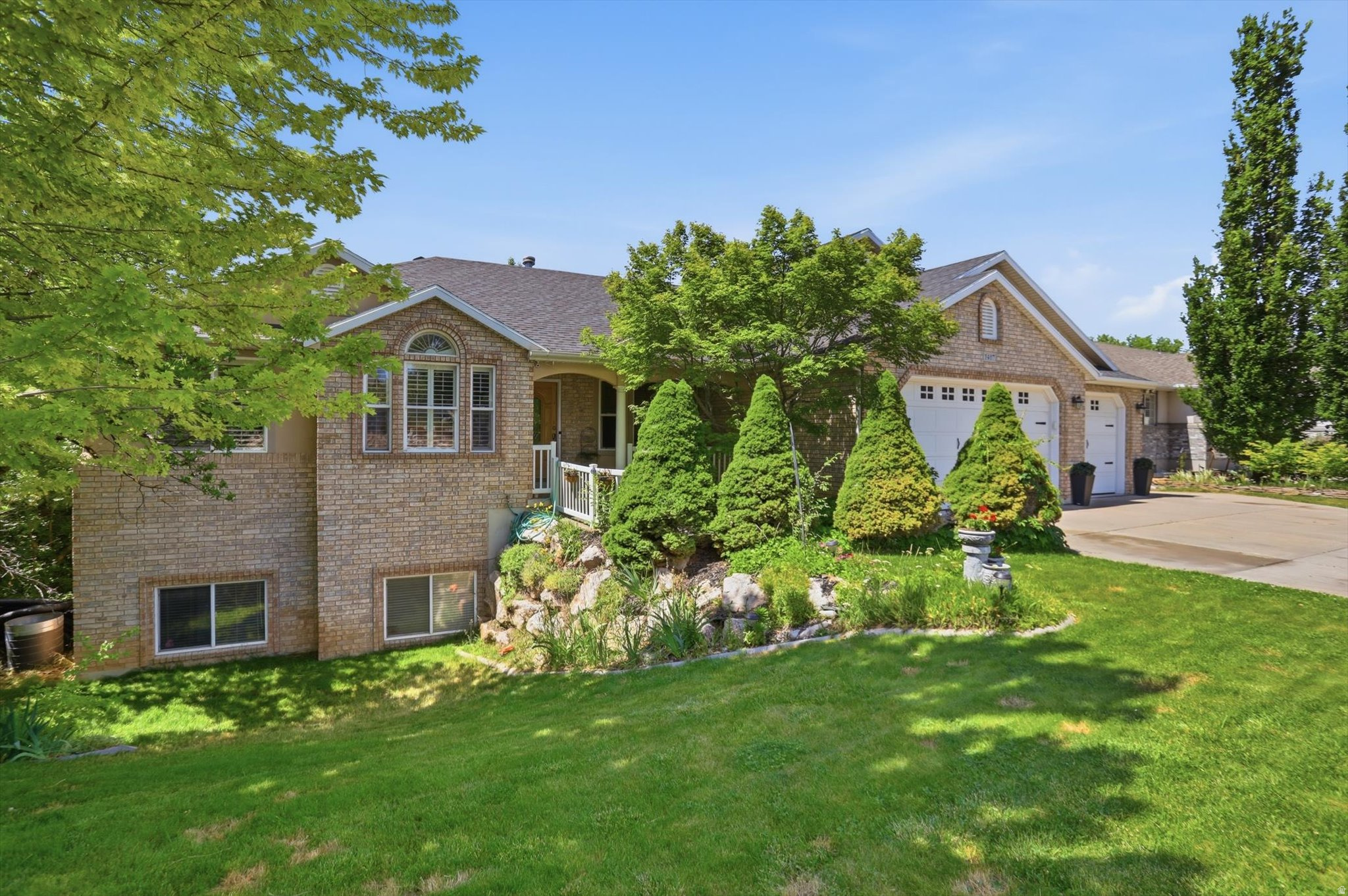 1407 E 5600 S South Ogden UT 84403 | $800,000 | UtahRealEstate.com