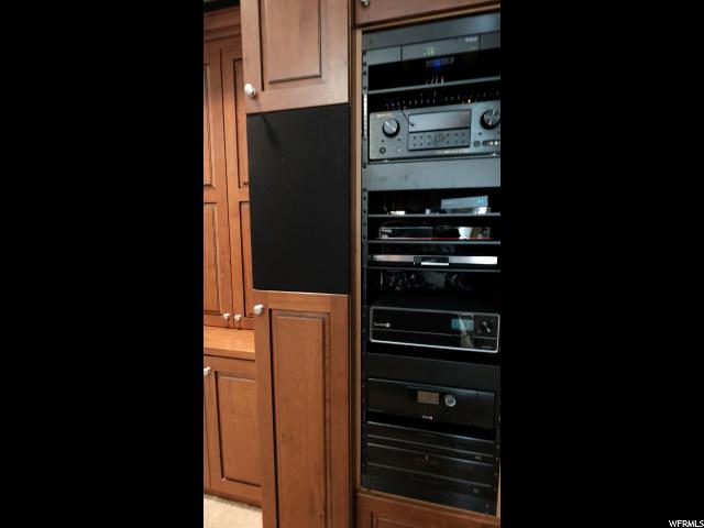 Your Dream Utah Property | $1,795,000 | 852 S Sky Lark Ln North Salt ...