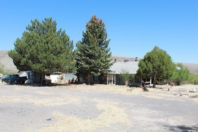 Your Dream Utah Property | $400,000 | 3420 S 680 W Bicknell UT 84715 ...